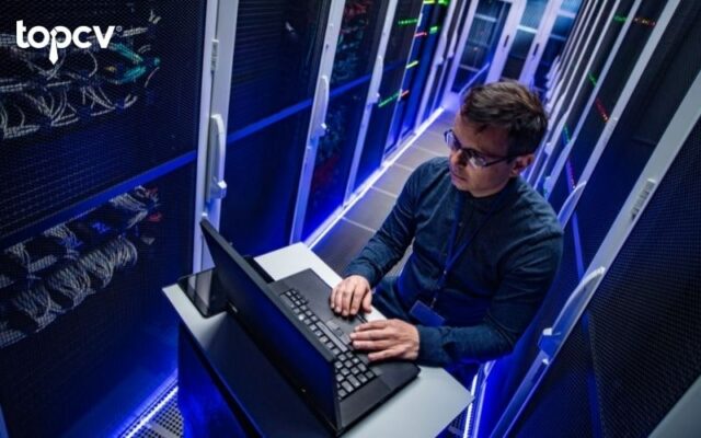 Fresher DevOps là gì? Làm sao để trở thành chuyên gia DevOps?